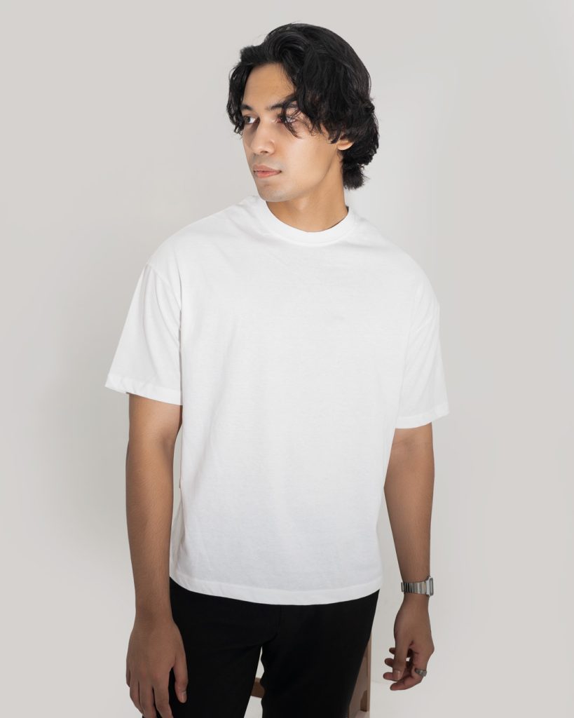 Unisex White Drop Shoulder T-shirt - Fashion at your Fingertips!